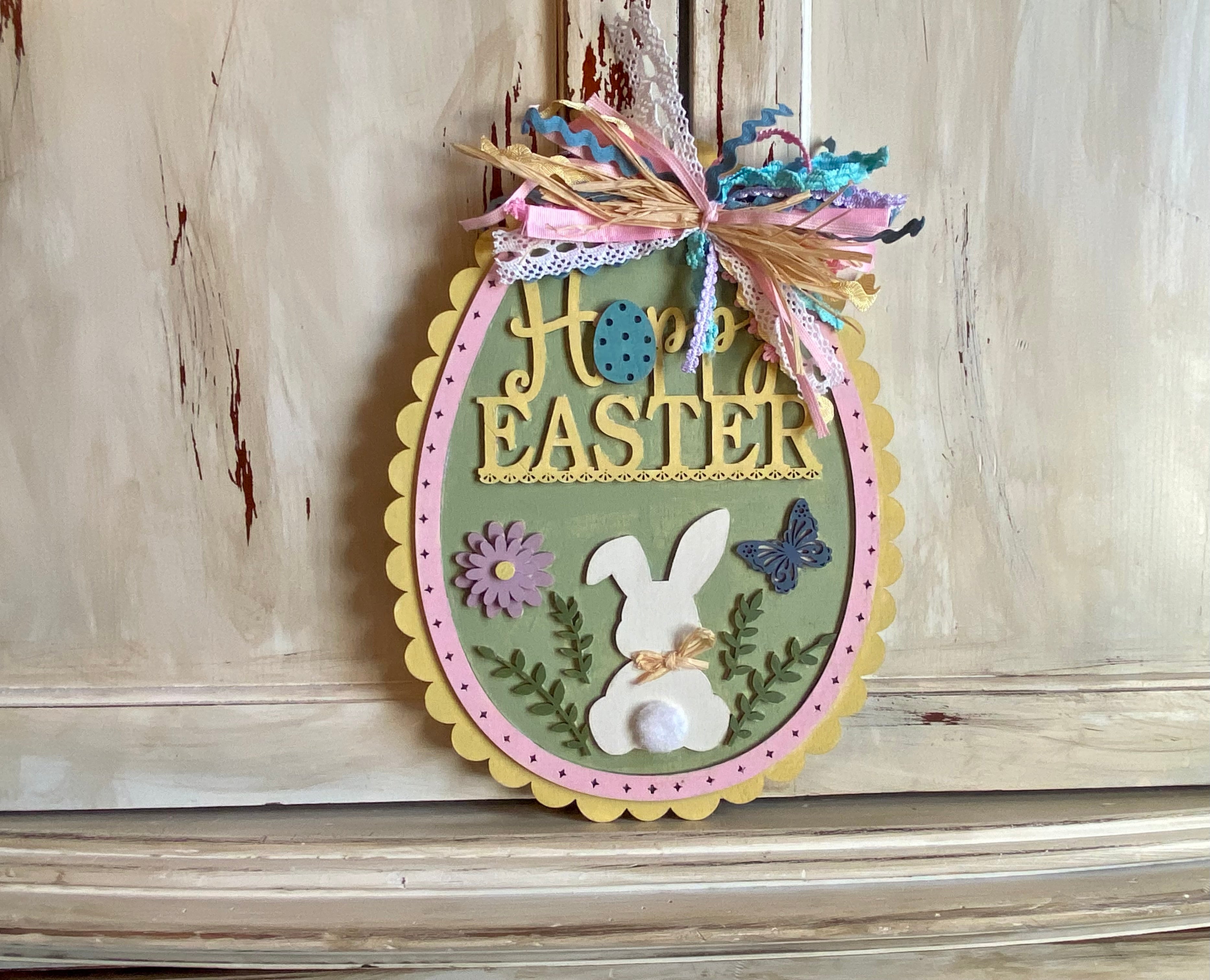 Happy Easter Egg Plaque – No3 Designs
